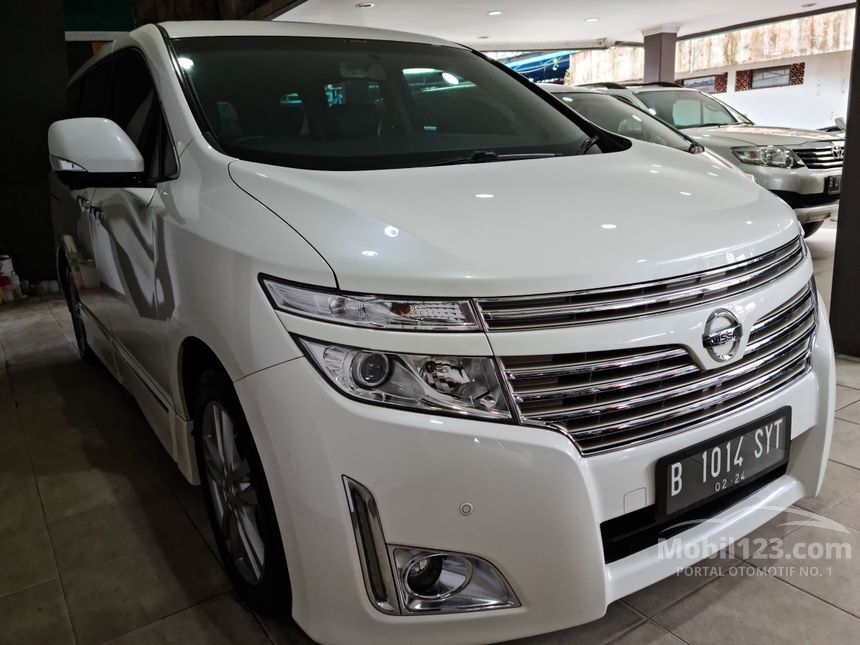 Jual Mobil Nissan Elgrand 2013 Highway Star 2.5 di DKI Jakarta Automatic MPV Putih Rp 325.000. ...