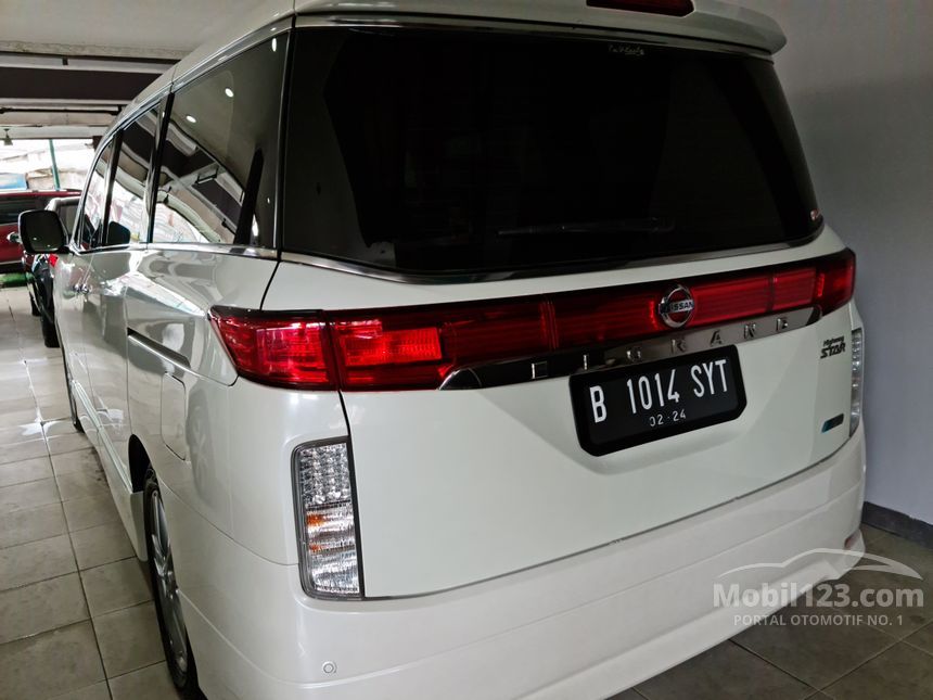 Jual Mobil Nissan Elgrand 2013 Highway Star 2.5 di DKI Jakarta Automatic MPV Putih Rp 325.000. ...