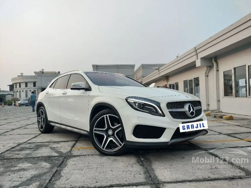 Jual Mobil Mercedes-Benz GLA200 2015 Sport 1.6 di DKI Jakarta Automatic ...