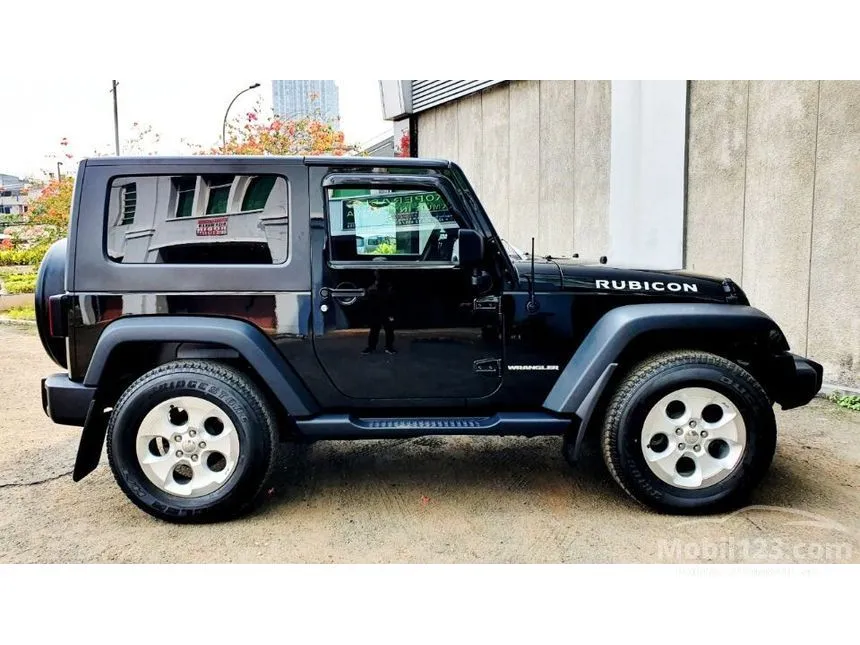 Jual Mobil Jeep Wrangler 2010 Rubicon Unlimited 3.8 di DKI Jakarta ...
