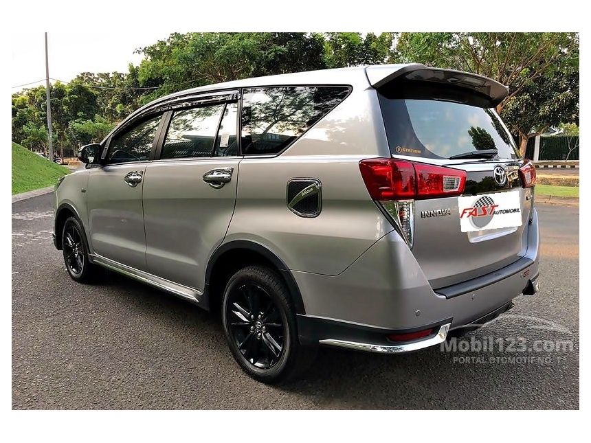 Jual Mobil Toyota Innova Venturer 2018 2.0 di DKI Jakarta Automatic ...