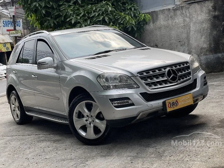 Jual Mobil Mercedes-Benz ML300 2011 4MATIC 3.0 di DKI Jakarta Automatic Wagon Silver Rp 285.000. ...