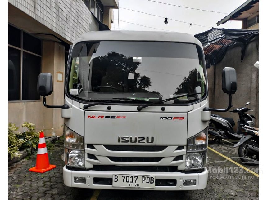 Jual Mobil Isuzu Elf 2022 NLR 3.0 di DKI Jakarta Manual Truck Putih Rp 480.000.000 - 17231752 ...