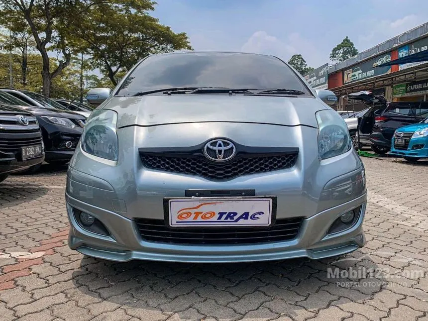 Jual Mobil Toyota Yaris 2010 E 1.5 di Banten Automatic Hatchback Silver ...
