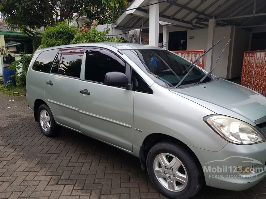 Jual Mobil Toyota Kijang Innova 2006 E 2.0 di DKI Jakarta Manual MPV ...