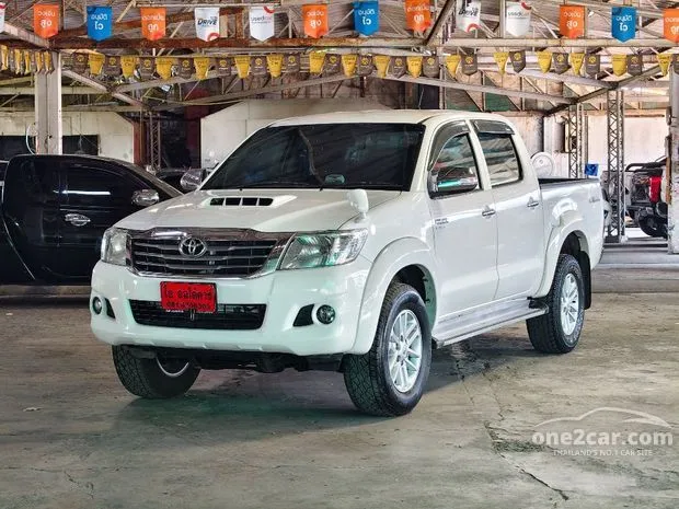 Used Cars Toyota Hilux Vigo Automatic | One2car