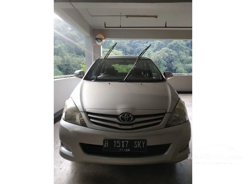 Jual Mobil Toyota Kijang Innova 2011 E 2.0 di Jawa Barat Manual MPV ...