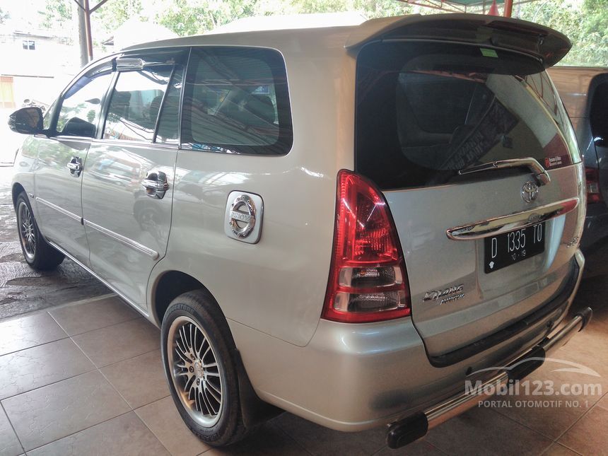 Jual Mobil Toyota Kijang Innova 2004 G 2.0 di Jawa Tengah Manual MPV ...