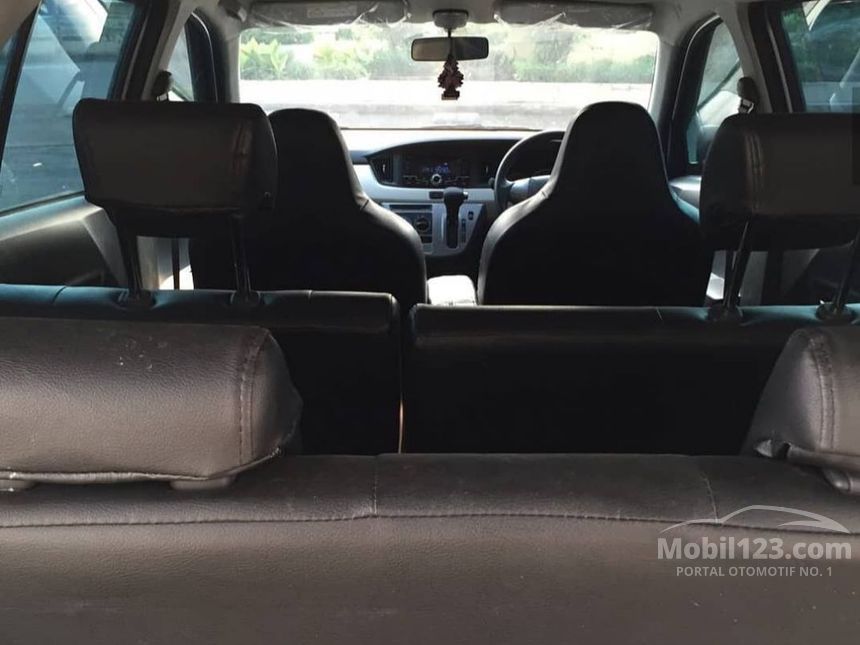 Jual Mobil Daihatsu Sigra 2017 R Deluxe 1.2 di DKI Jakarta Automatic ...