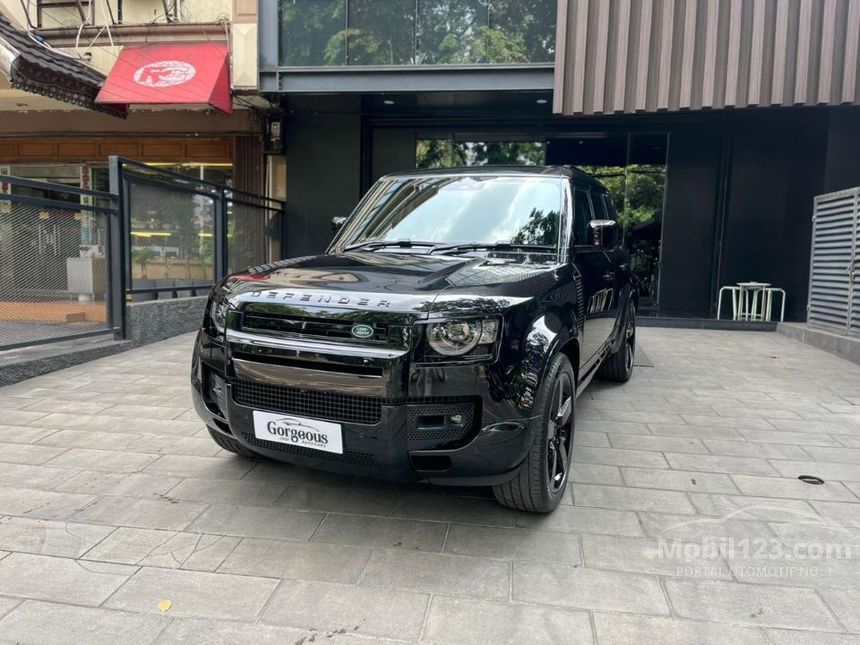 Jual Mobil Land Rover Defender 2025 110 P400 X 3.0 di Sumatera Barat ...