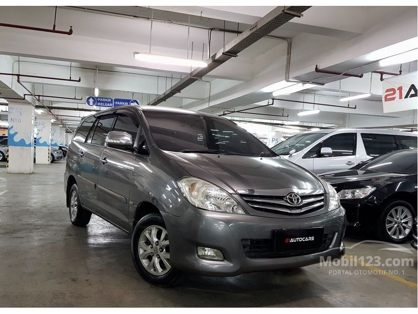 Jual Mobil Toyota Kijang Innova 2010 G 2.0 di DKI Jakarta Automatic MPV ...