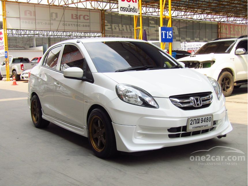 2013 Honda Brio 1.2 (ปี 11-16) AMAZE V Sedan AT for sale on One2car