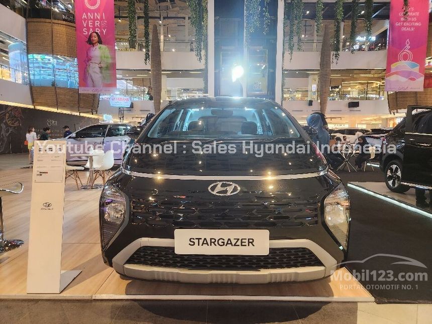 Jual Mobil Hyundai Stargazer 2023 Essential 1.5 di Jawa Barat Automatic ...