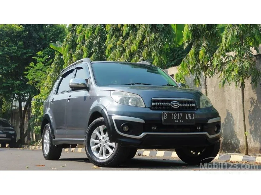 Jual Mobil Daihatsu Terios 2014 TX 1.5 di Banten Automatic SUV Abu-abu ...