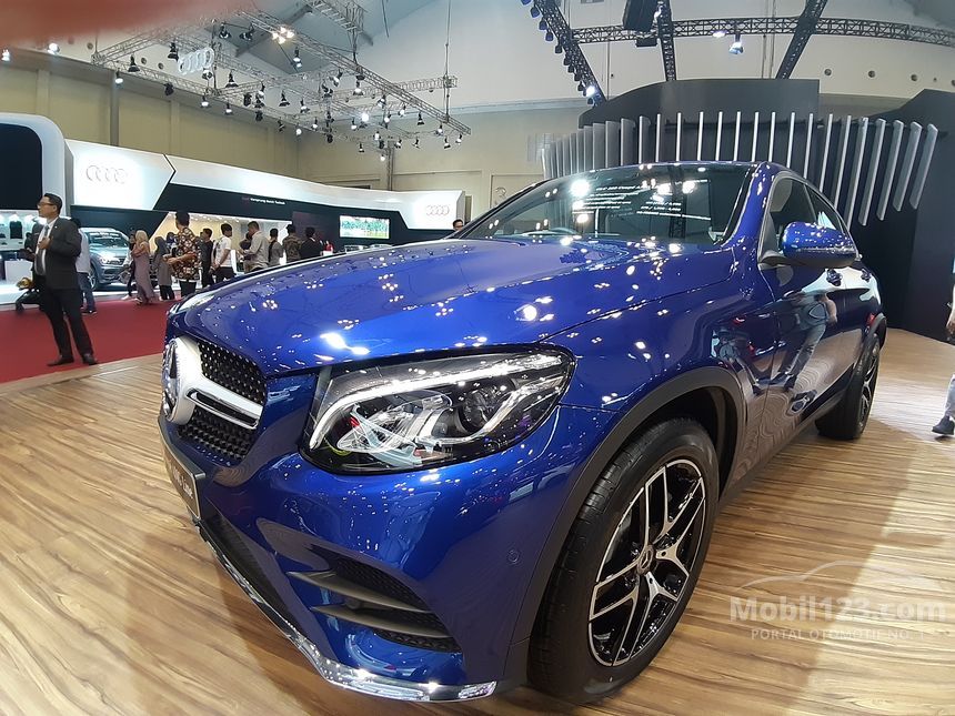 Jual Mobil Mercedes-Benz GLC300 2019 AMG 4MATIC 2.0 di DKI Jakarta ...