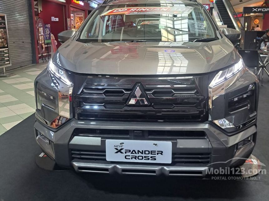 Jual Mobil Mitsubishi Xpander 2024 CROSS Premium Package 1.5 di DKI ...