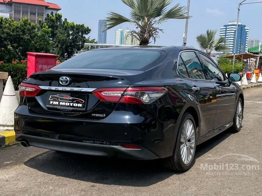Jual Mobil Toyota Camry Hybrid 2020 HV 2.5 di DKI Jakarta Automatic ...