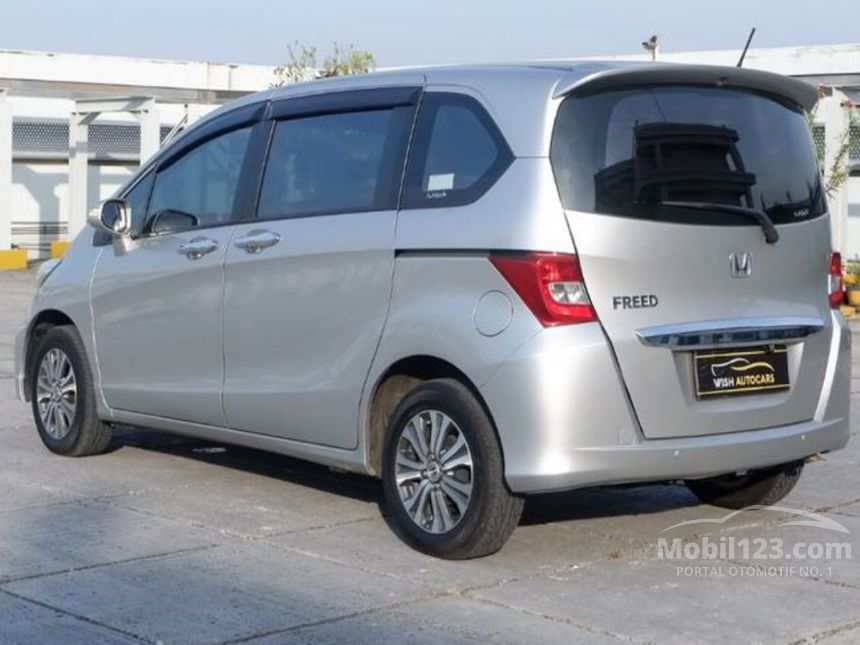 Jual Mobil Honda Freed 2014 E 1.5 di DKI Jakarta Automatic MPV Silver Rp 164.999.000 - 6883892 ...