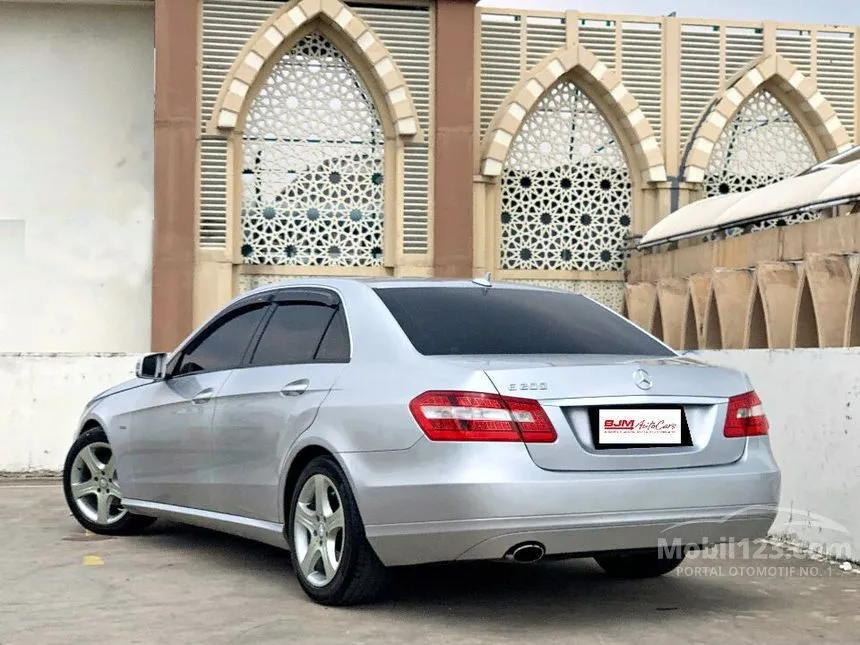 Jual Mobil Mercedes-Benz E200 2011 CGI 1.8 di DKI Jakarta Automatic Sedan Silver Rp 188.000.000 ...