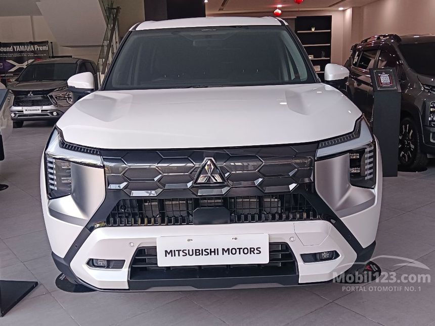 Jual Mobil Mitsubishi Destinator 2025 Exceed 1.5 di Jawa Barat ...