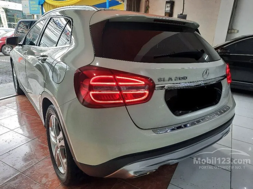 Jual Mobil Mercedes-Benz GLA200 2015 Urban 1.6 di DKI Jakarta Automatic ...