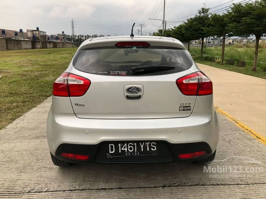 Jual Mobil KIA Rio 2012 1.4 di Jawa Barat Manual Hatchback Silver Rp 99 ...
