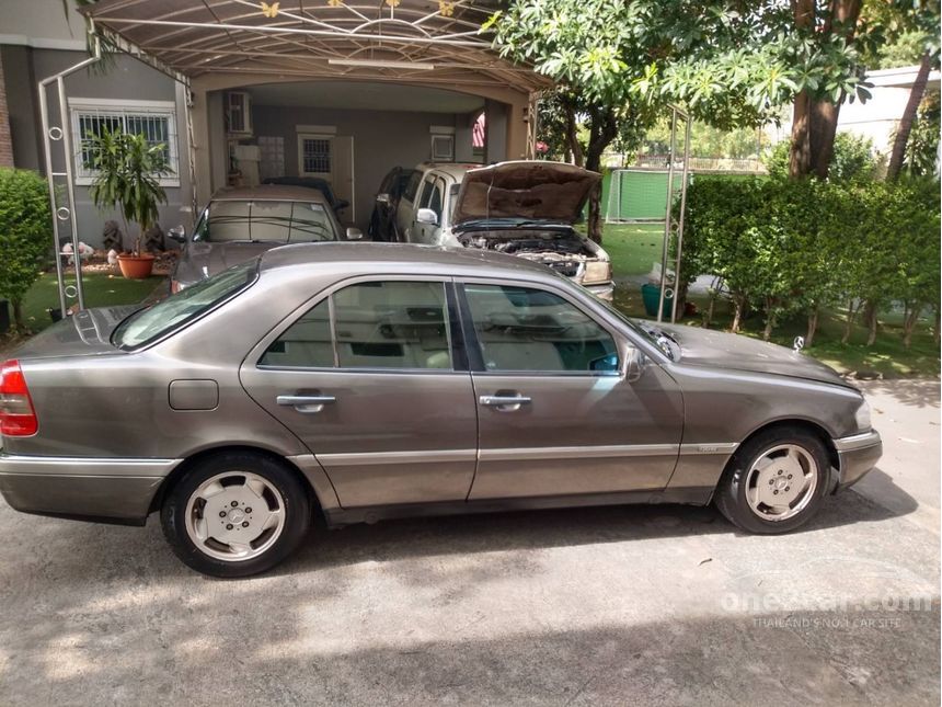 Mercedes-Benz C220 1995 Elegance 2.2 in กรุงเทพและปริมณฑล Automatic ...
