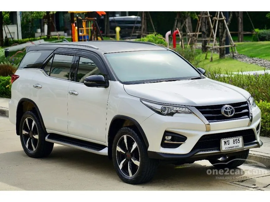 2020 Toyota Fortuner 2.8 (ปี 15-25) TRD Sportivo 4WD SUV มือสอง One2car