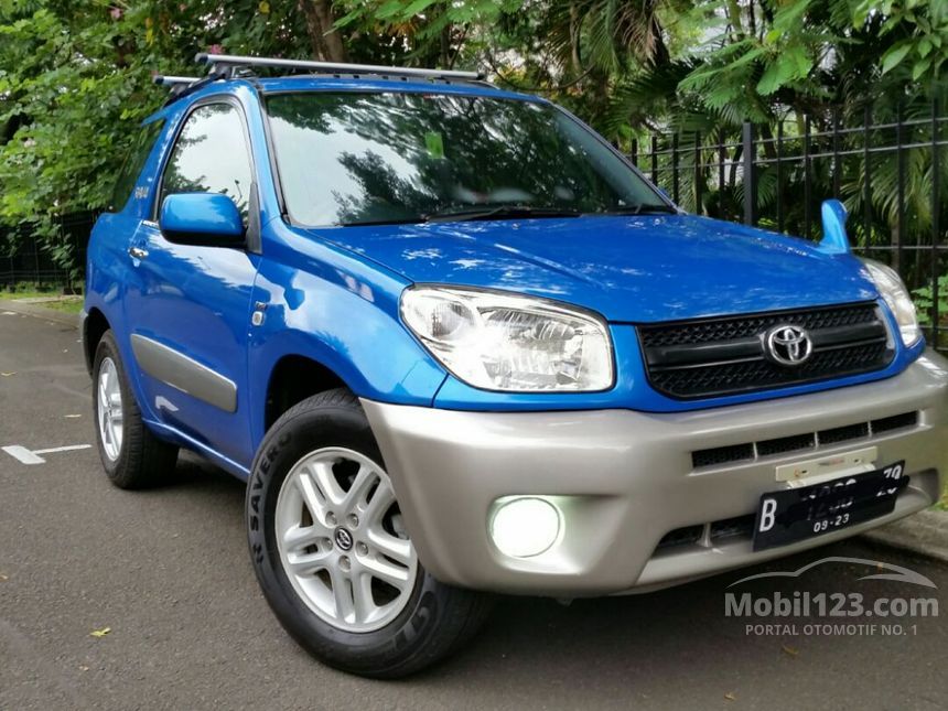 Jual Mobil Toyota RAV4 2004 LWB 2.0 di DKI Jakarta Automatic SUV ...