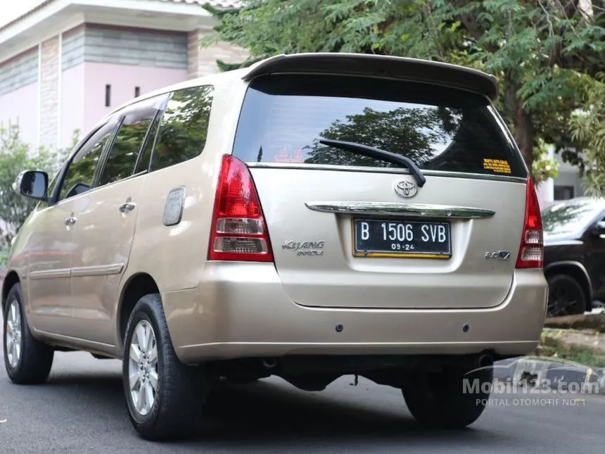 Jual Mobil Toyota Kijang Innova 2005 V 2.0 di DKI Jakarta Manual MPV ...