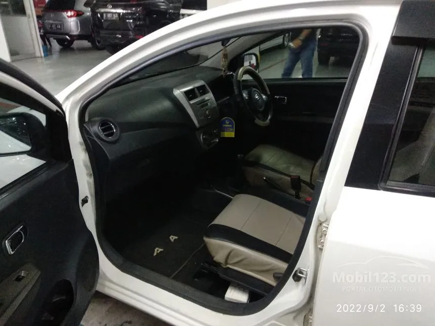 Jual Mobil Daihatsu Ayla 2015 X 1.0 di DKI Jakarta Manual Hatchback ...