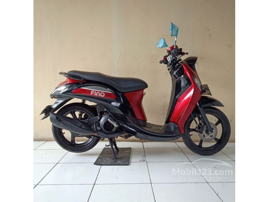 Jual Motor Yamaha Fino 2018 0.1 di DKI Jakarta Automatic Others Merah ...