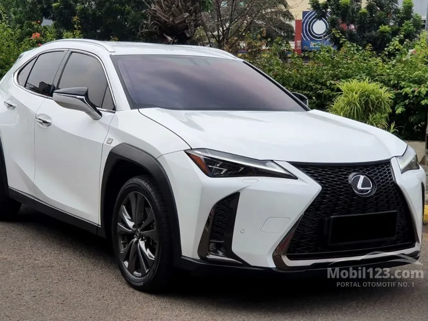 Jual Mobil Lexus UX200 2019 F Sport 2.0 di DKI Jakarta Automatic Hatchback Putih Rp 650.000.000 ...