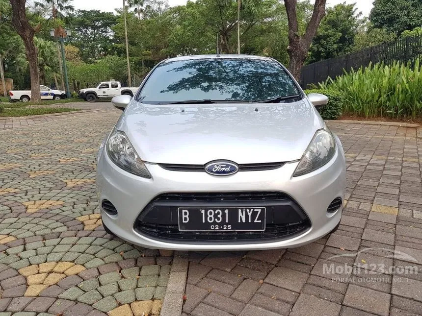 Jual Mobil Ford Fiesta 2011 Trend 1.4 di Banten Automatic Hatchback ...