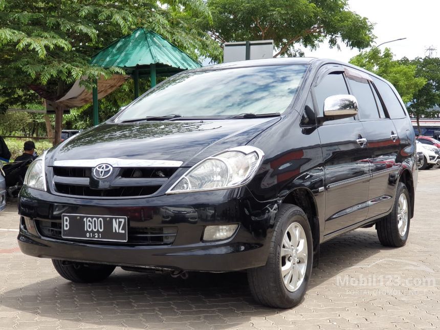 Jual Mobil Toyota Kijang Innova 2005 V 2.0 di Banten Manual MPV Hitam ...
