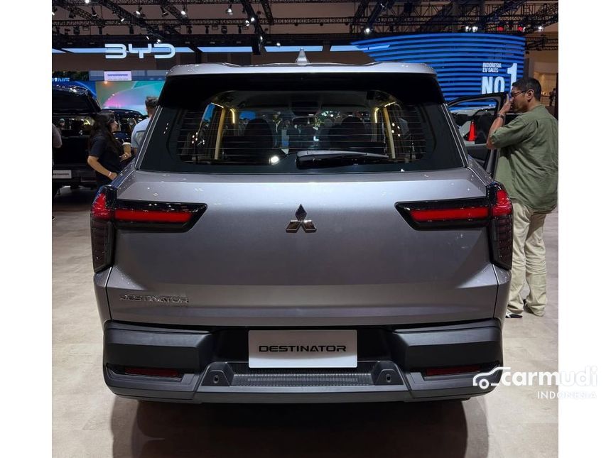 Mitsubishi Destinator 2025 GLS 1.5 in Banten Automatic SUV Silver for ...