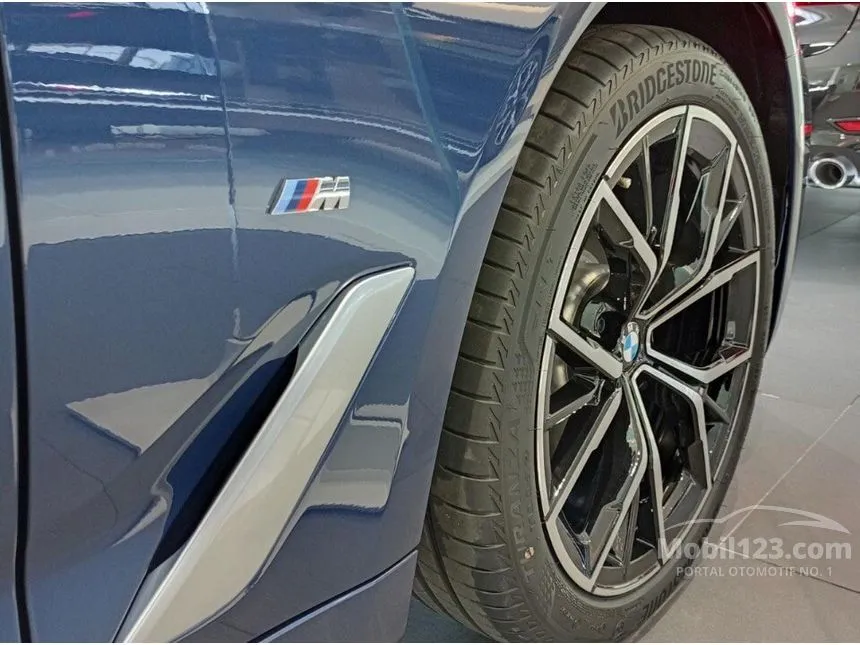 Jual Mobil BMW 520i 2022 M Sport 2.0 di DKI Jakarta Automatic Sedan ...