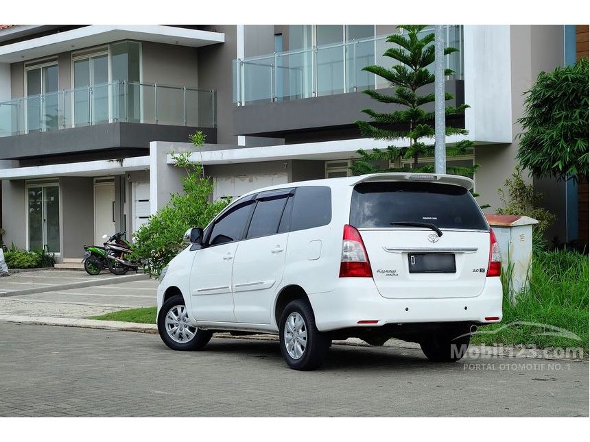 Jual Mobil Toyota Kijang Innova 2013 G 2.0 di Jawa Barat Automatic MPV ...