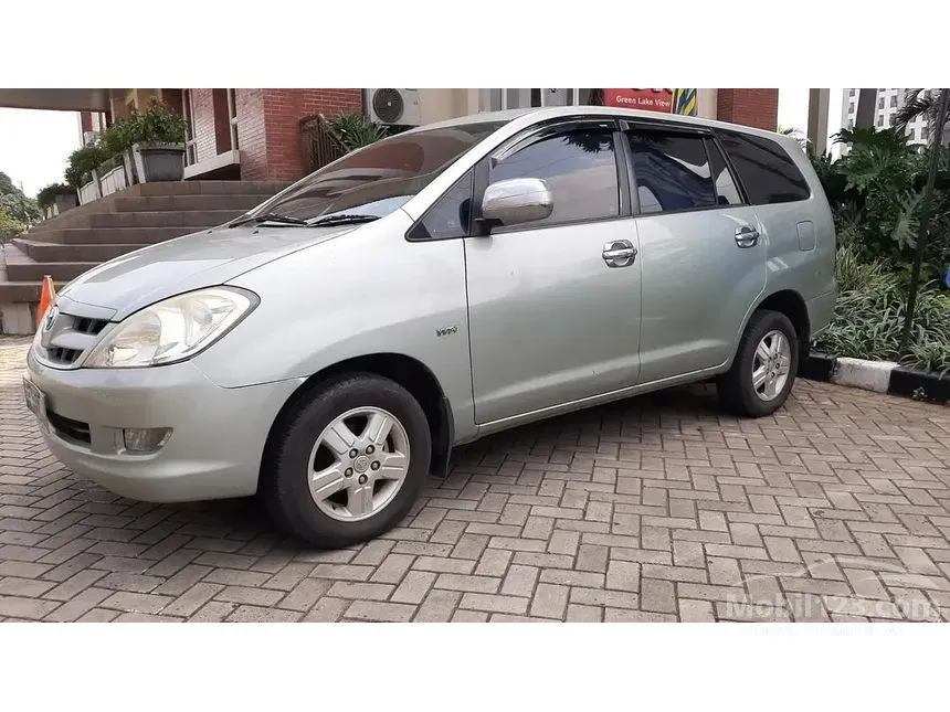 Jual Mobil Toyota Kijang Innova 2006 G 2.0 di Banten Manual MPV Silver ...