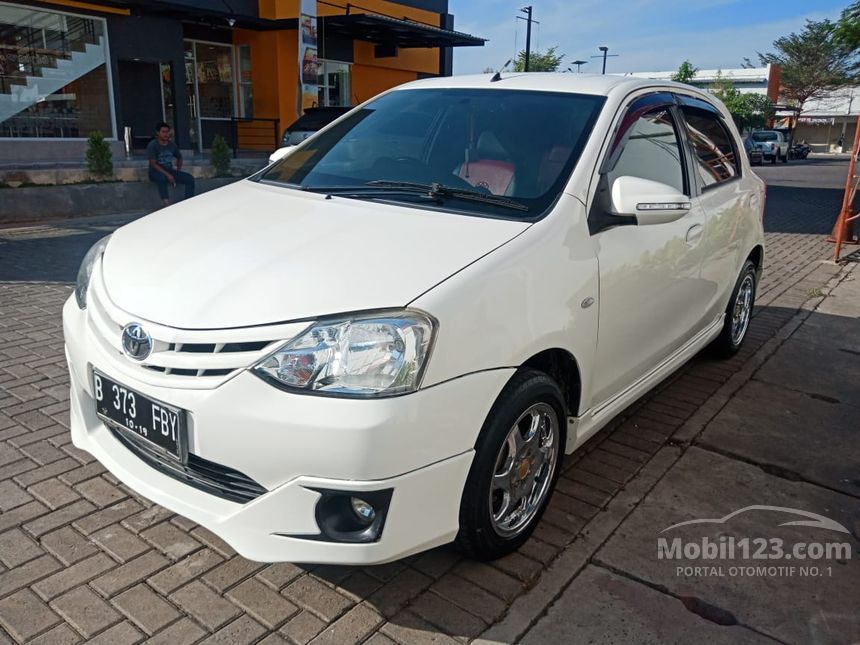 Jual Mobil Toyota Etios Valco 2013 G 1.2 di Jawa Barat Manual Hatchback ...