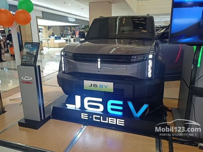 Jual Mobil Chery Omoda J6 2025 EV IWD di DKI Jakarta Automatic SUV Abu ...