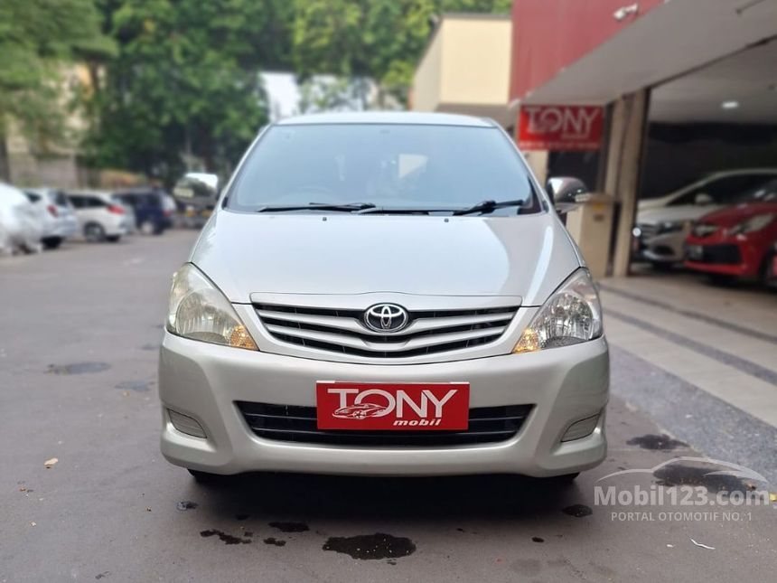Jual Mobil Toyota Kijang Innova 2010 J 2.0 di DKI Jakarta Manual MPV ...
