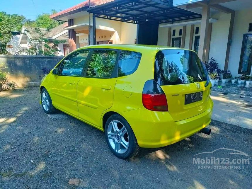 Jual Mobil Honda Jazz 2004 i-DSI 1.5 di Jawa Timur Automatic Hatchback ...