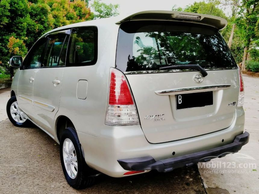 Jual Mobil Toyota Kijang Innova 2011 G 2.0 di DKI Jakarta Manual MPV ...