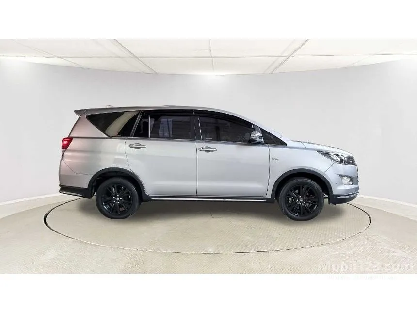 Jual Mobil Toyota Innova Venturer 2019 2.0 di DKI Jakarta Automatic ...