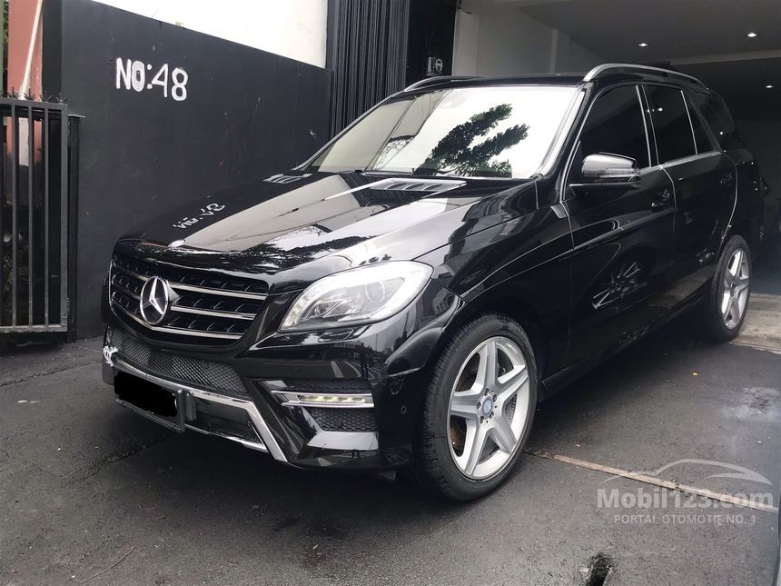 Jual Mobil Mercedes-Benz ML400 2015 W166 3.0 di Jawa Tengah Automatic SUV Hitam Rp 560.000.000 ...