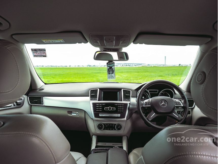 Mercedes-Benz ML250 CDI 2015 2.1 in กรุงเทพและปริมณฑล Automatic SUV สี ...