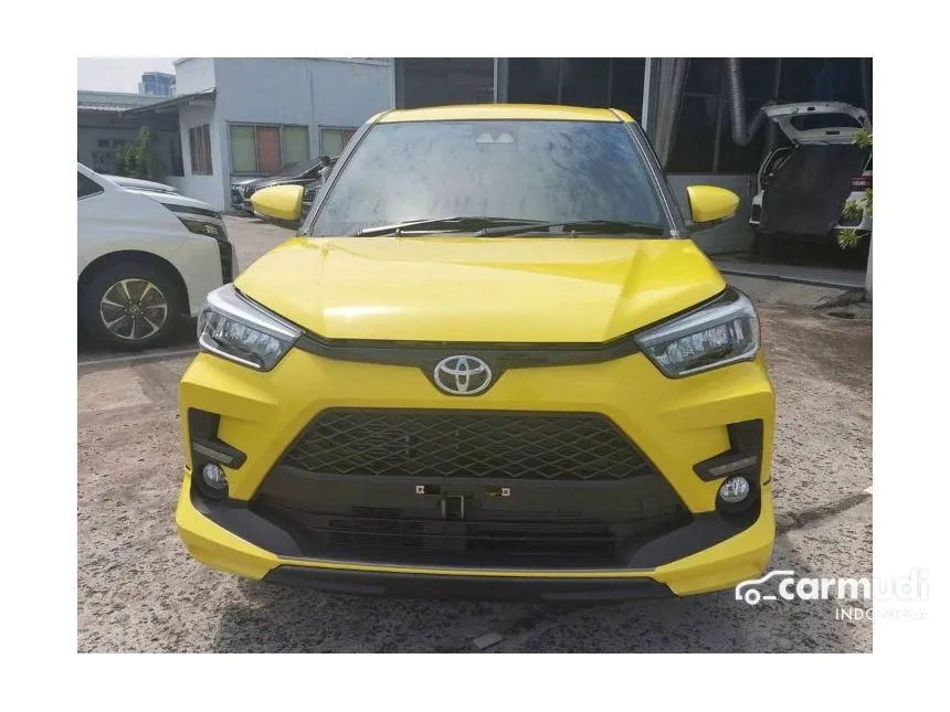Toyota Raize 2022 GR Sport 1.0 in DKI Jakarta Automatic Wagon Yellow ...