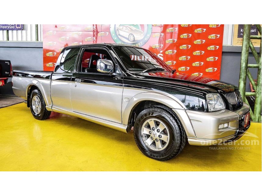 2005 Mitsubishi Strada 2.8 MEGA CAB GLS Pickup MT for sale on One2car
