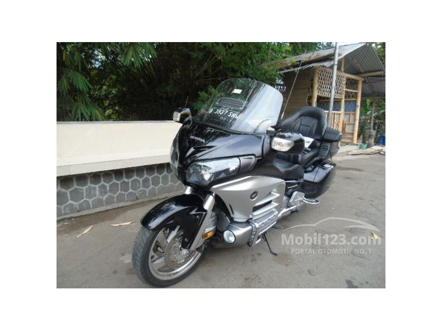 Jual Motor Honda Gold Wing 2012 1.8 di Jawa Timur Manual Others Hitam Rp 395.000.000 - 4310953 ...